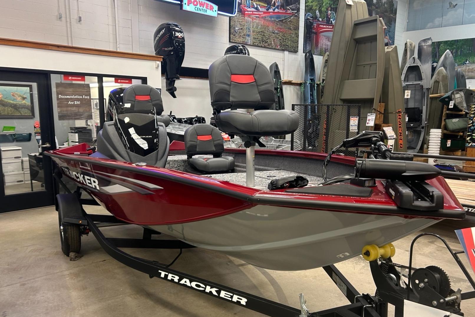 2025 TRACKER PRO TEAM 175 CRAPPIE EDITION | Bass Pro Shops
